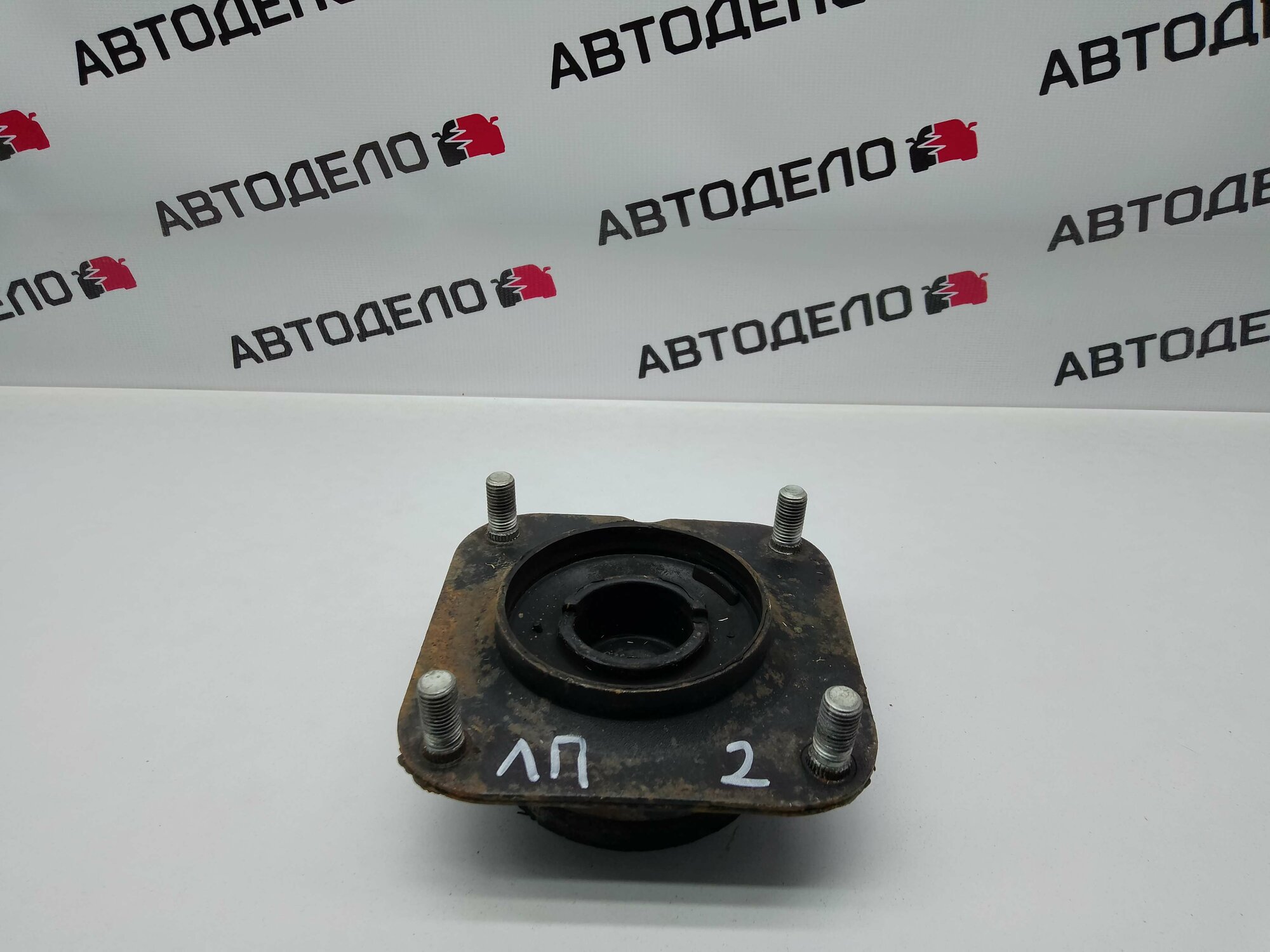 Опора амортизатора п/л Mazda 626 GE 1992 г