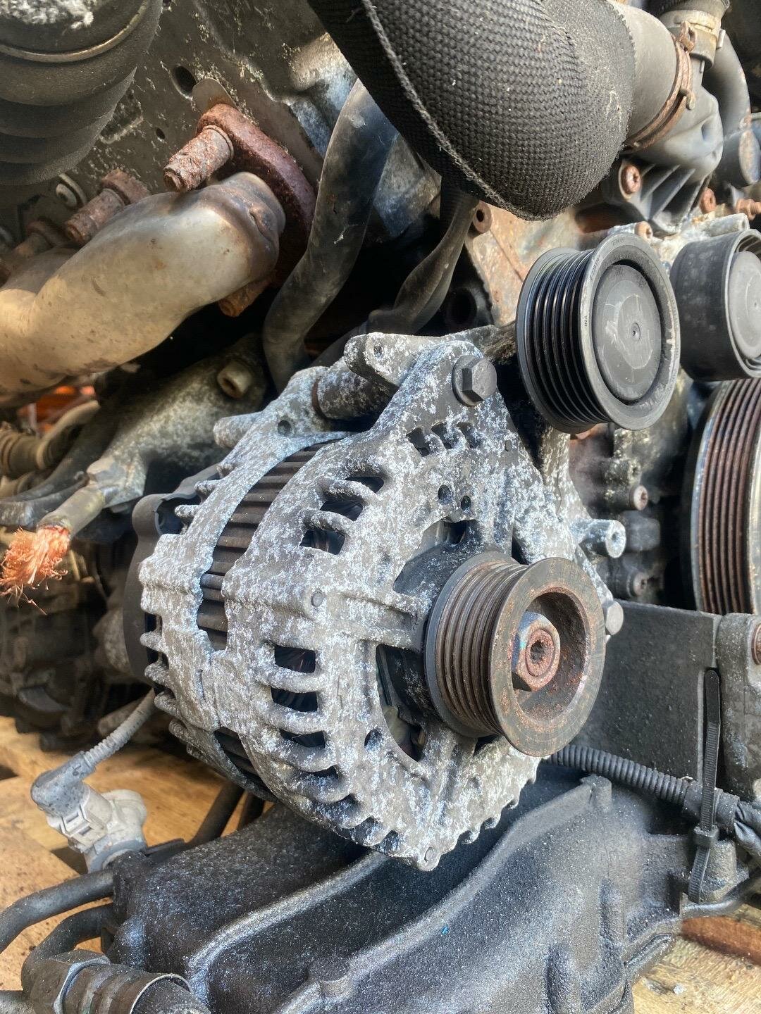 Генератор для Audi A6 4F/C6 3.0 OEM 059903018E