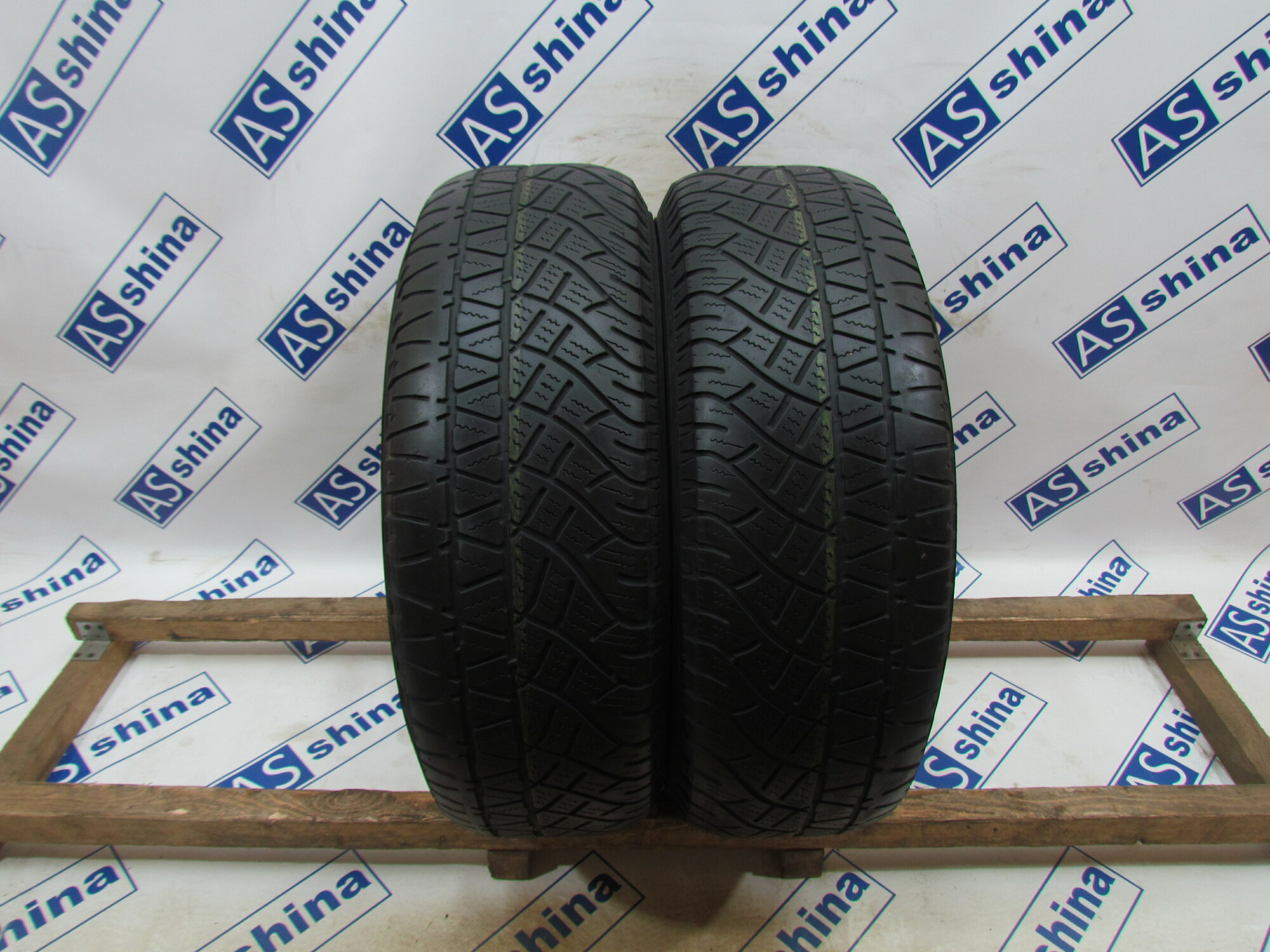 Комплект (2 шт) Michelin Latitude Cross 235 65 R17 летние БУ шины более 35% износ , артикул 0015747