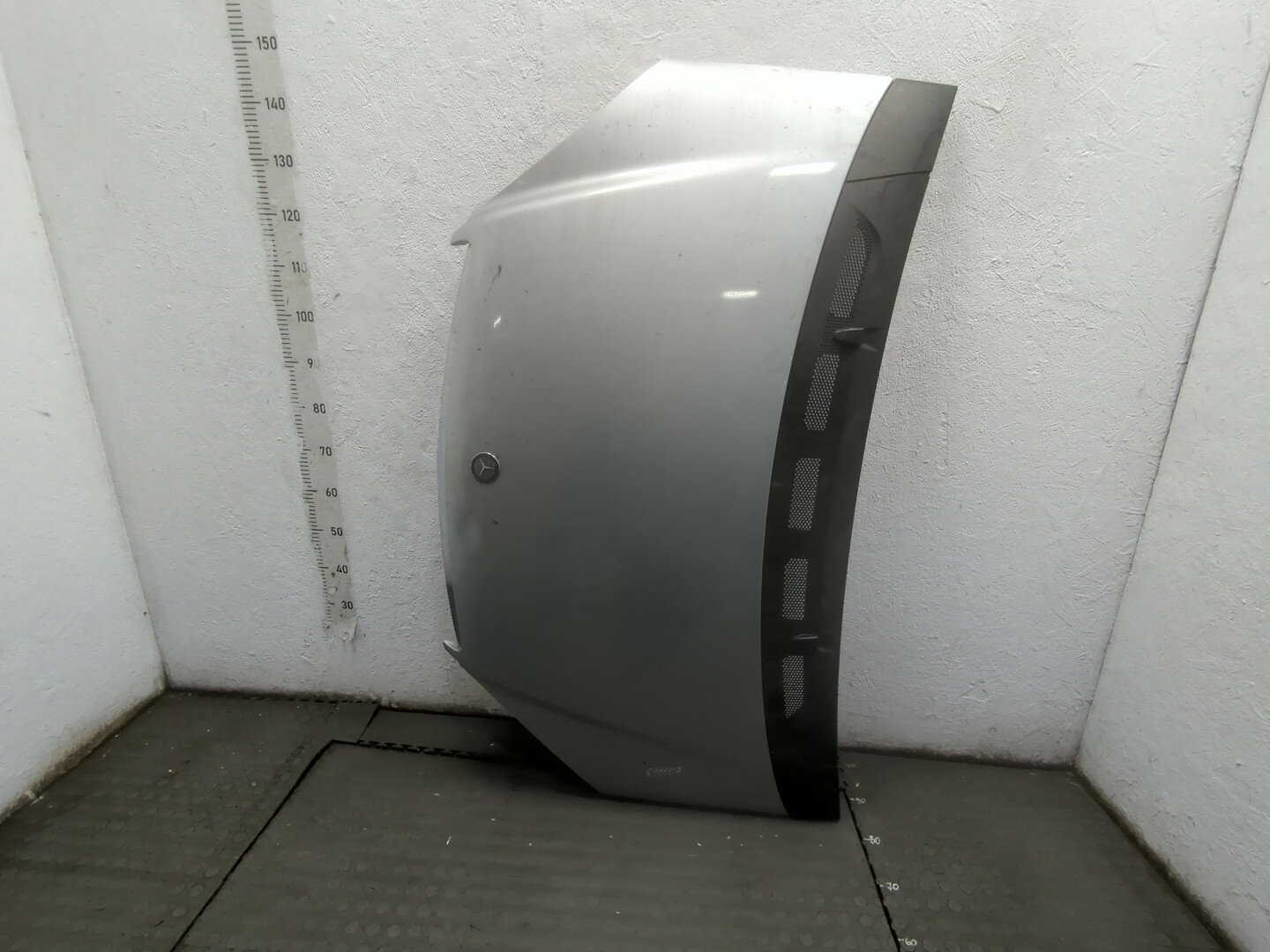 Капот Mercedes A W169 Б/У