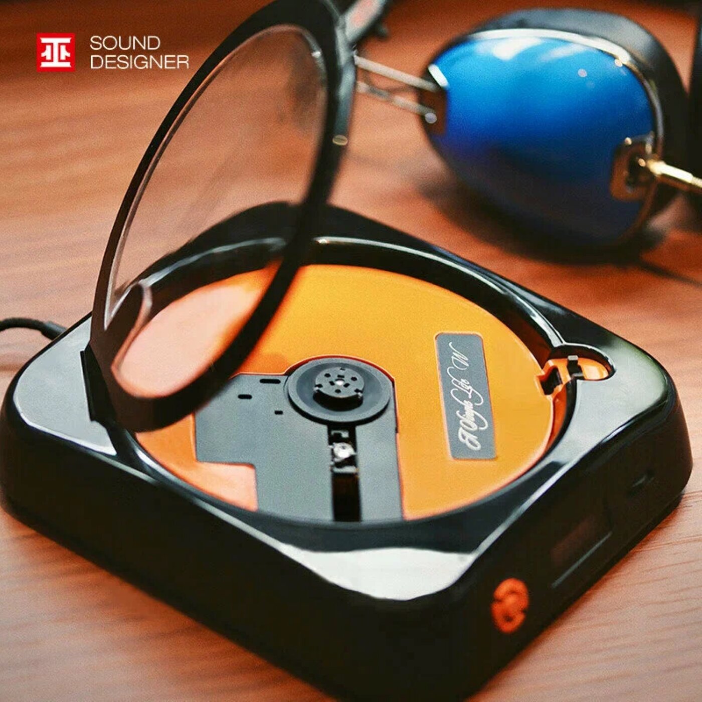 CD-плеер SOUND DESIGNER, портативный, 1800 мАч, подключение по Bluetooth, оранжевый