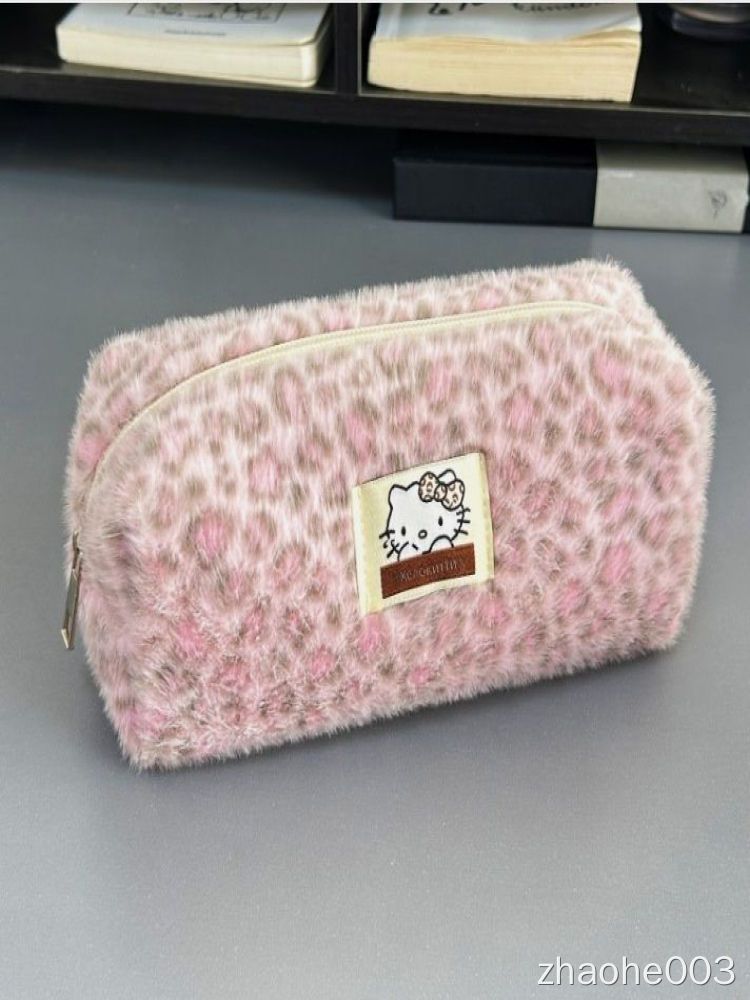 Пенал Hello Kitty с леопардовым принтом, фиолетовый, мягкий плюшевый - для школы и рисования — фото 1