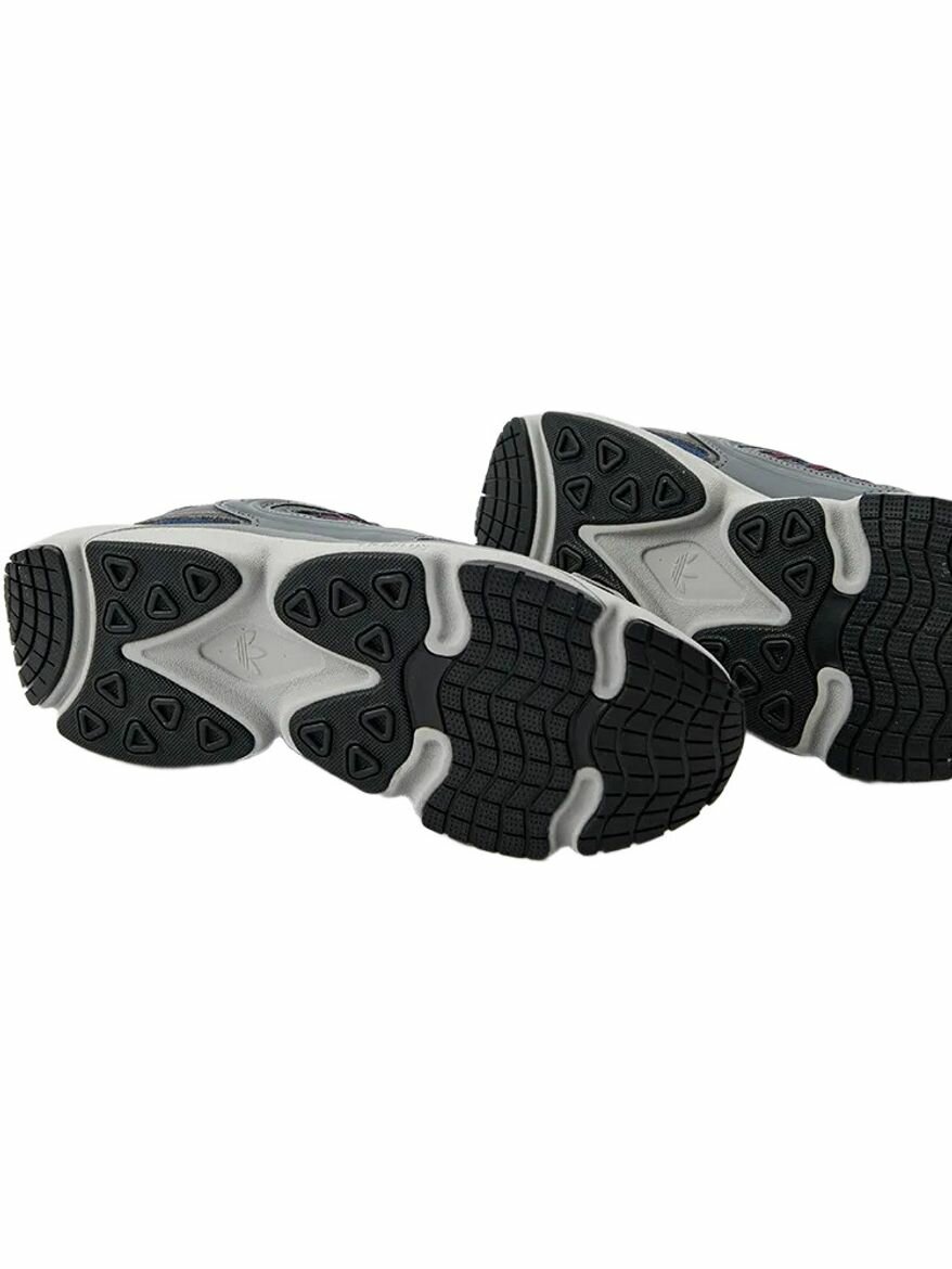 Кроссовки adidas Ozmillen, полнота F (EU)/ на среднюю стопу, размер 9,5 UK, серый — фото 1