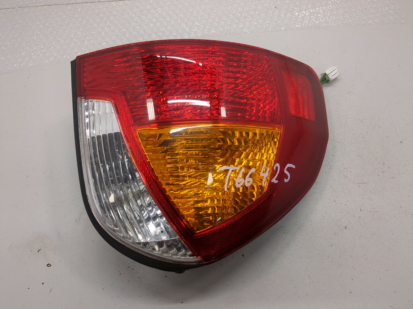 Фонарь (задний) левый Hyundai Santa Fe Б/У