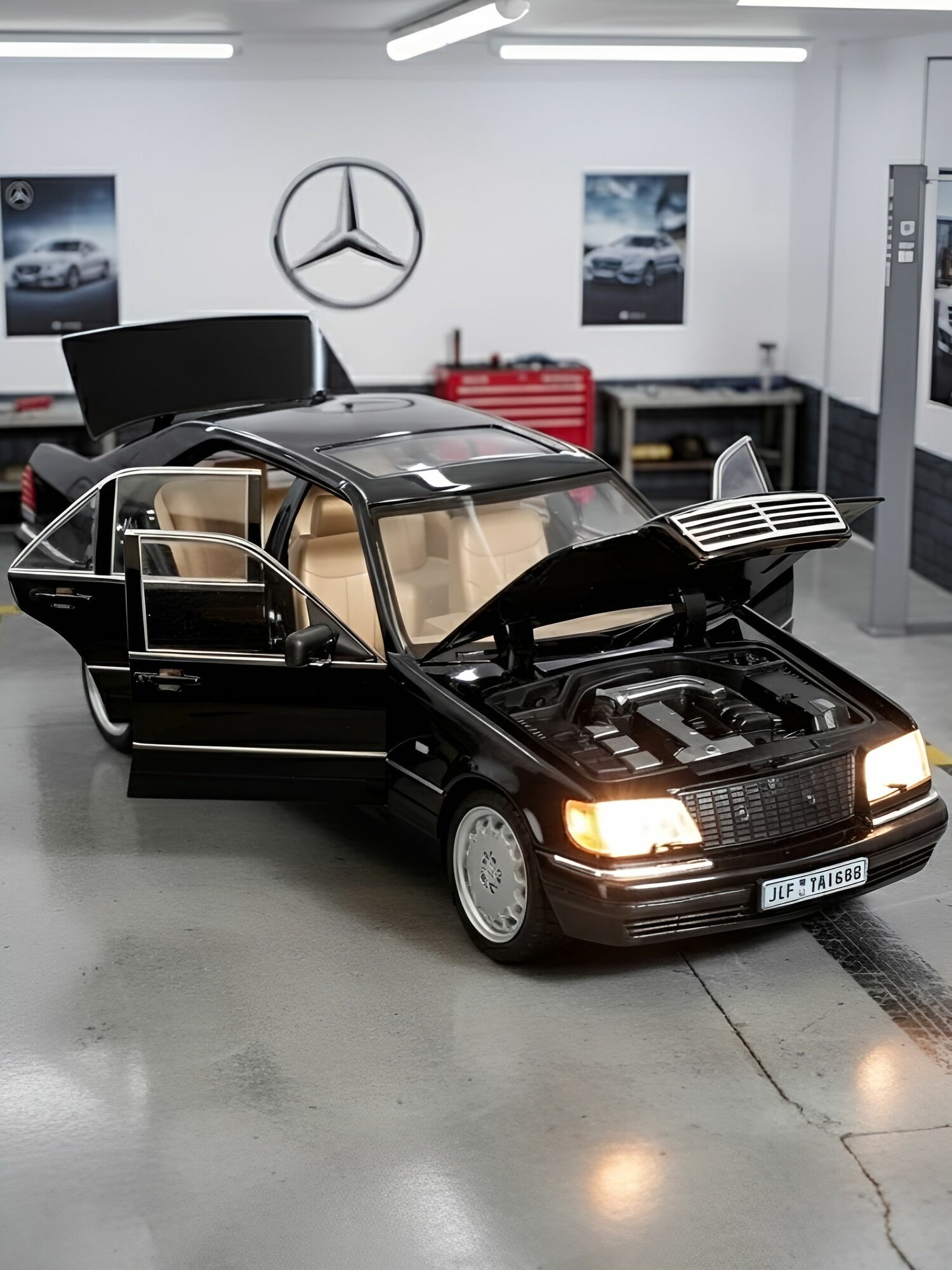 Машинка металлическая инерционная "Мерседес S-класс W140