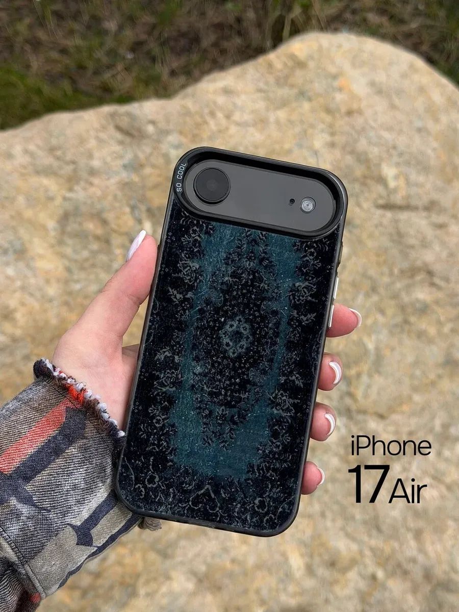 Чехол на iPhone 17 Air с ковром