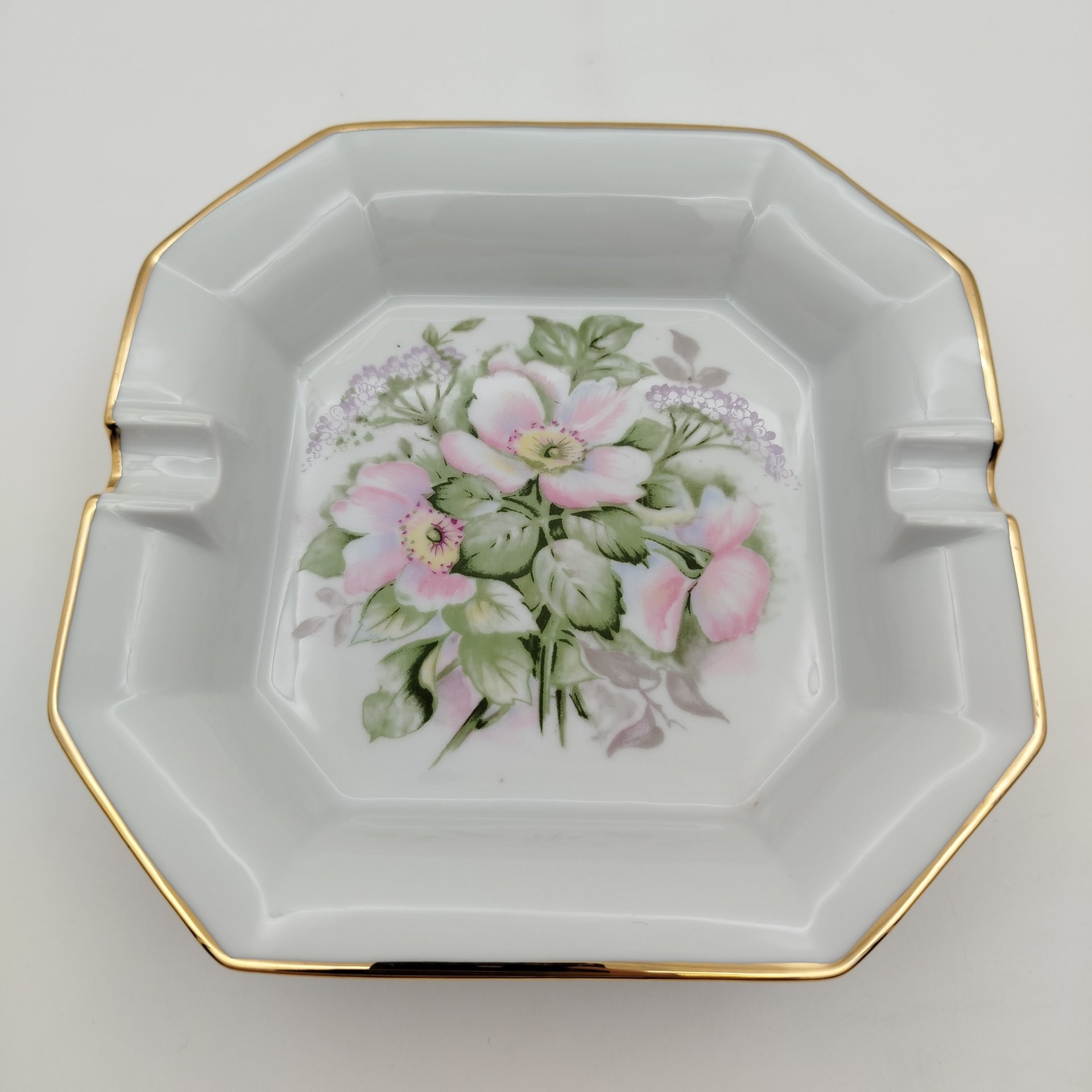 Пепельница квадратная с цветочным декором, Porcelaine Ternet, Limoges, фарфор, деколь