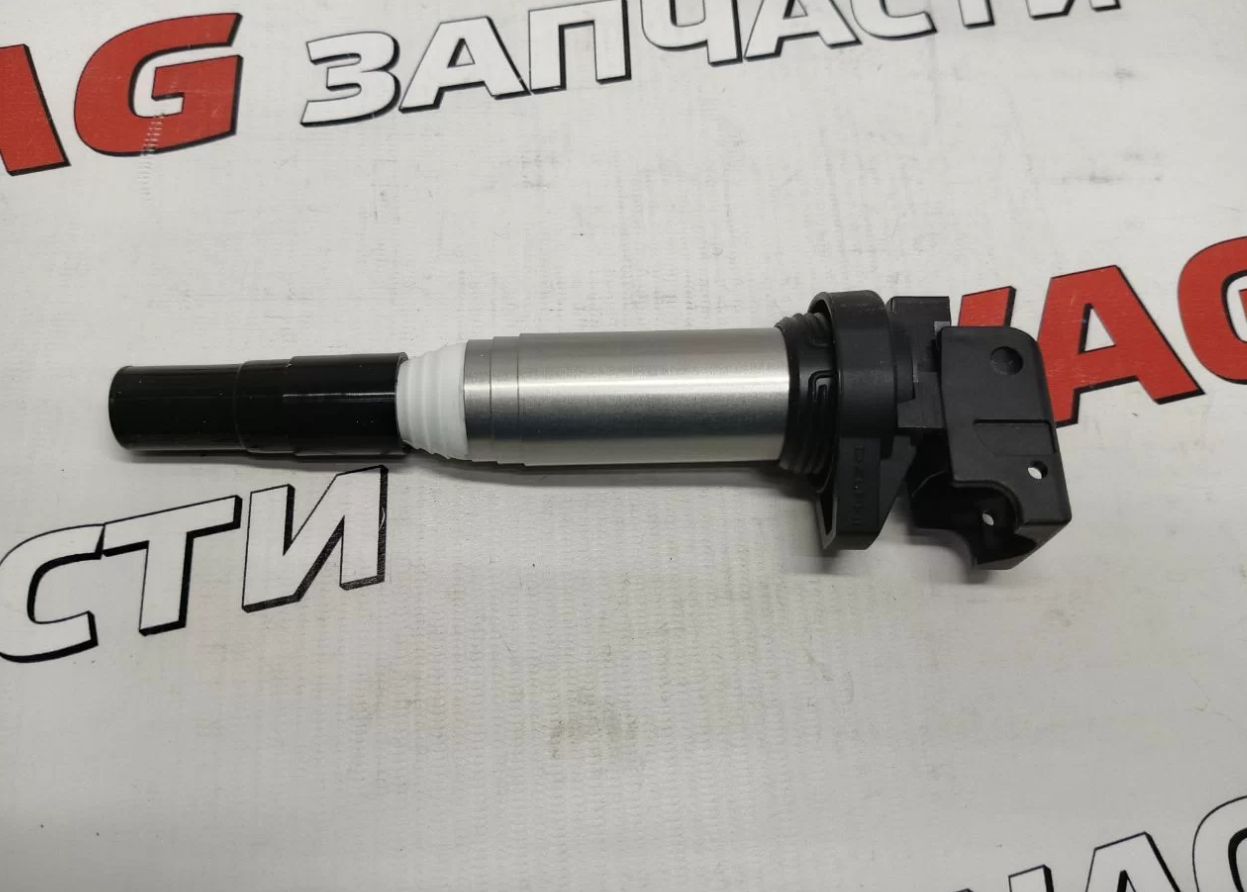 Катушка зажигания BMW 12138616153