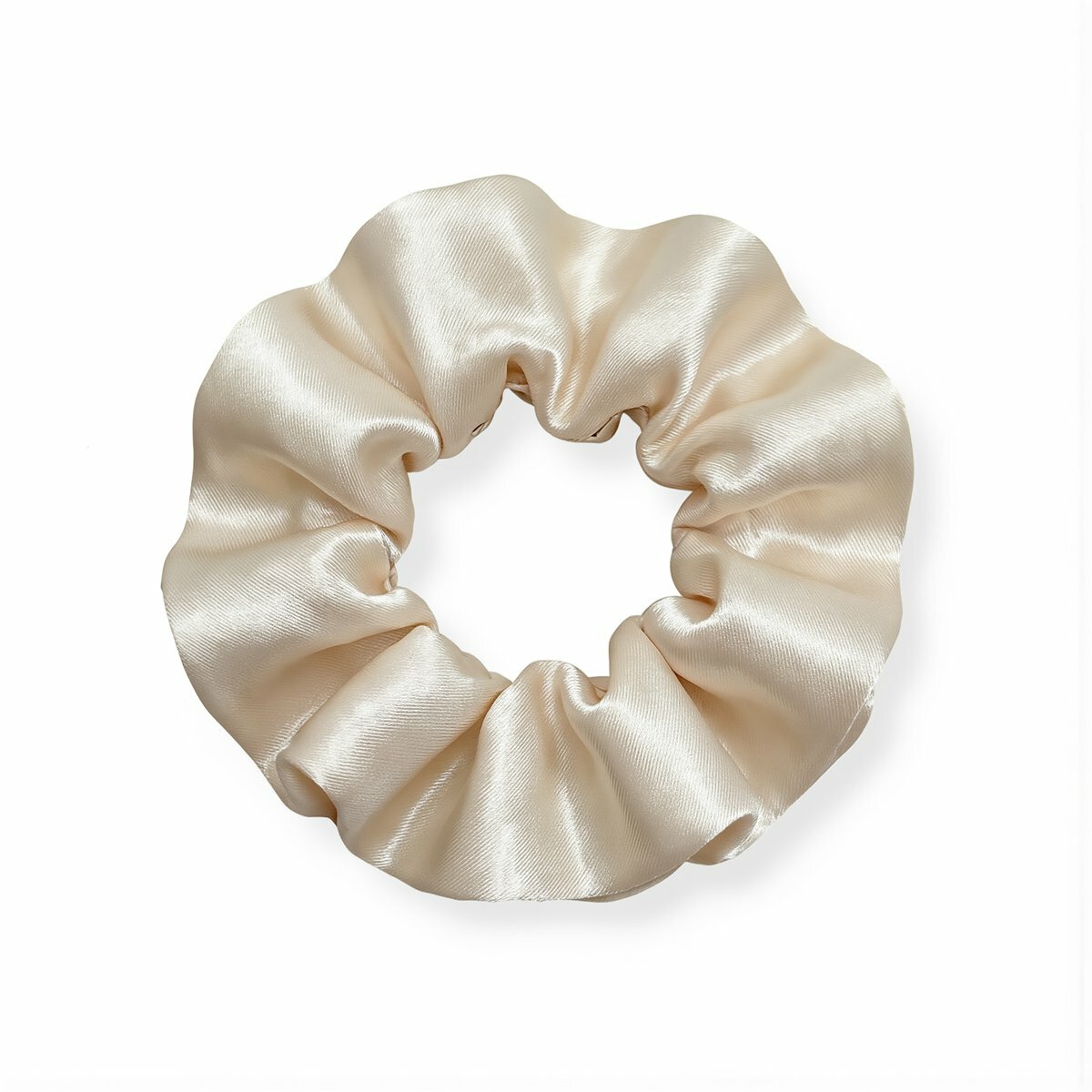 Женская аксессуар для волос шелковая мягкая резинка однотонная молочная для разных повседневных сценариев использования комфортная при ношении не создает лишнего давления на кожу