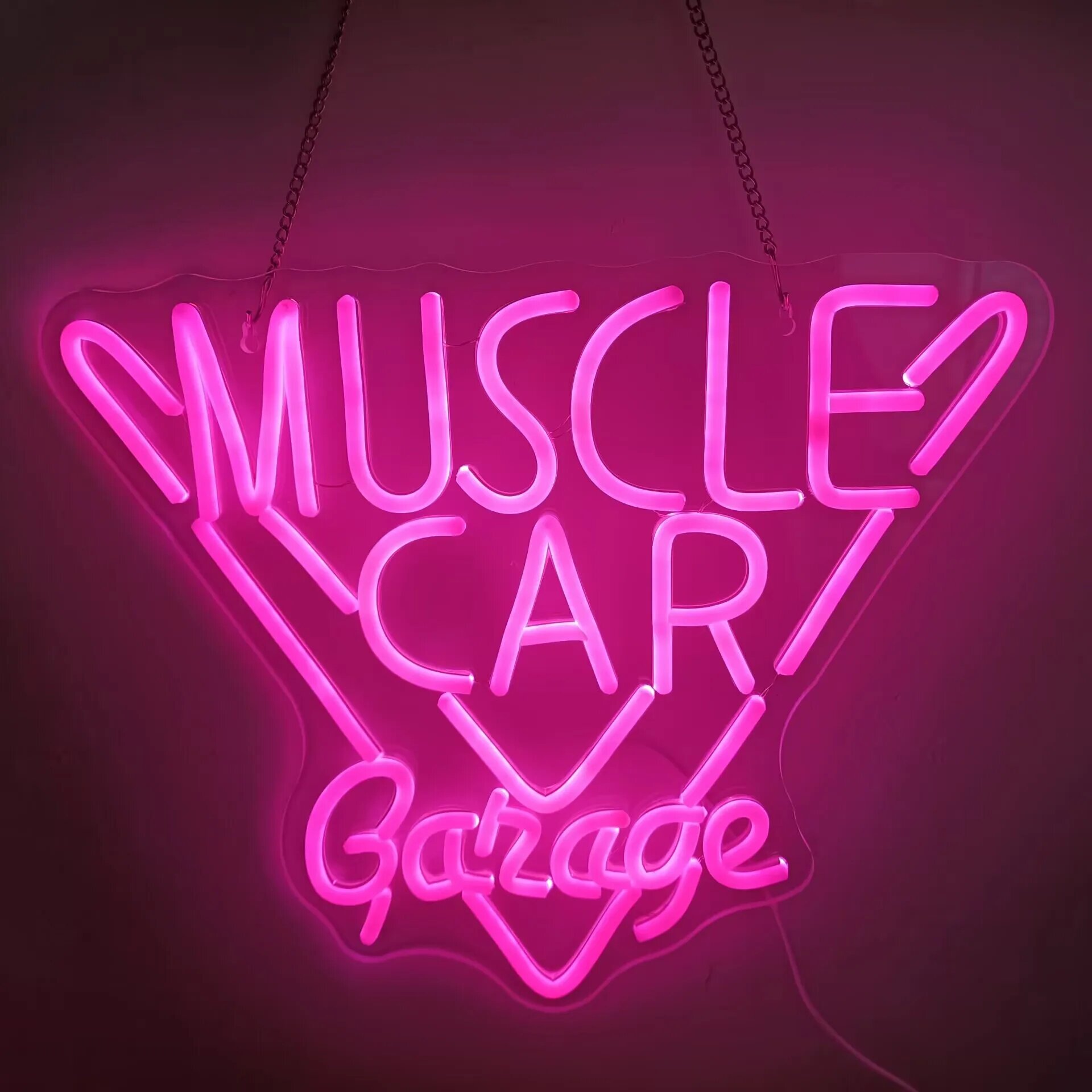 Неоновая вывеска "Muscle Car Garage" 38x32см, розовый