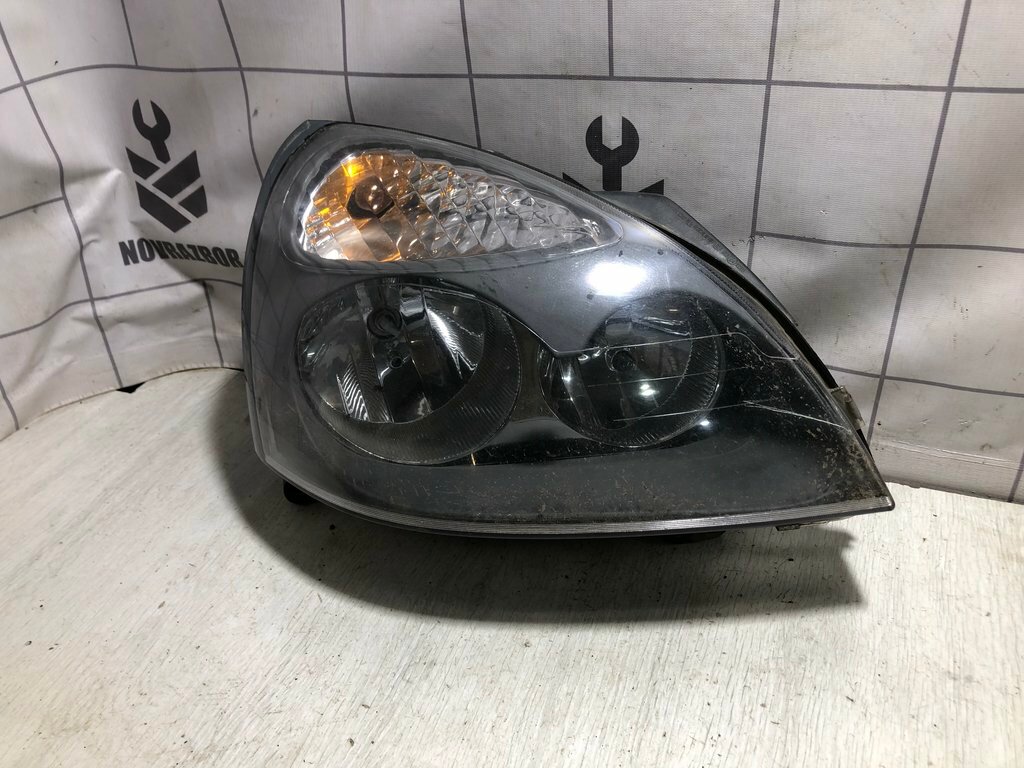 Фара правая Renault Clio 2 Symbol 1998-2008