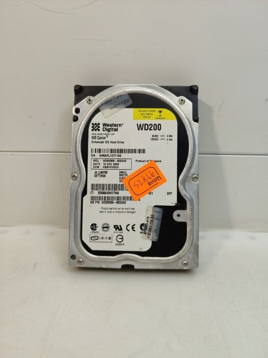 Жесткий диск Western Digital 3.5" 20Gb IDE WD Caviar WD200BB-60DGA0
