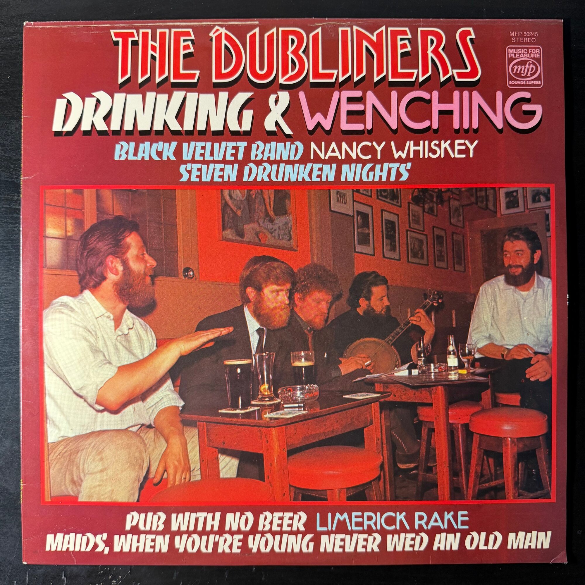 Виниловая пластинка The Dubliners Drinking & Wenching (Англия 1976г.)