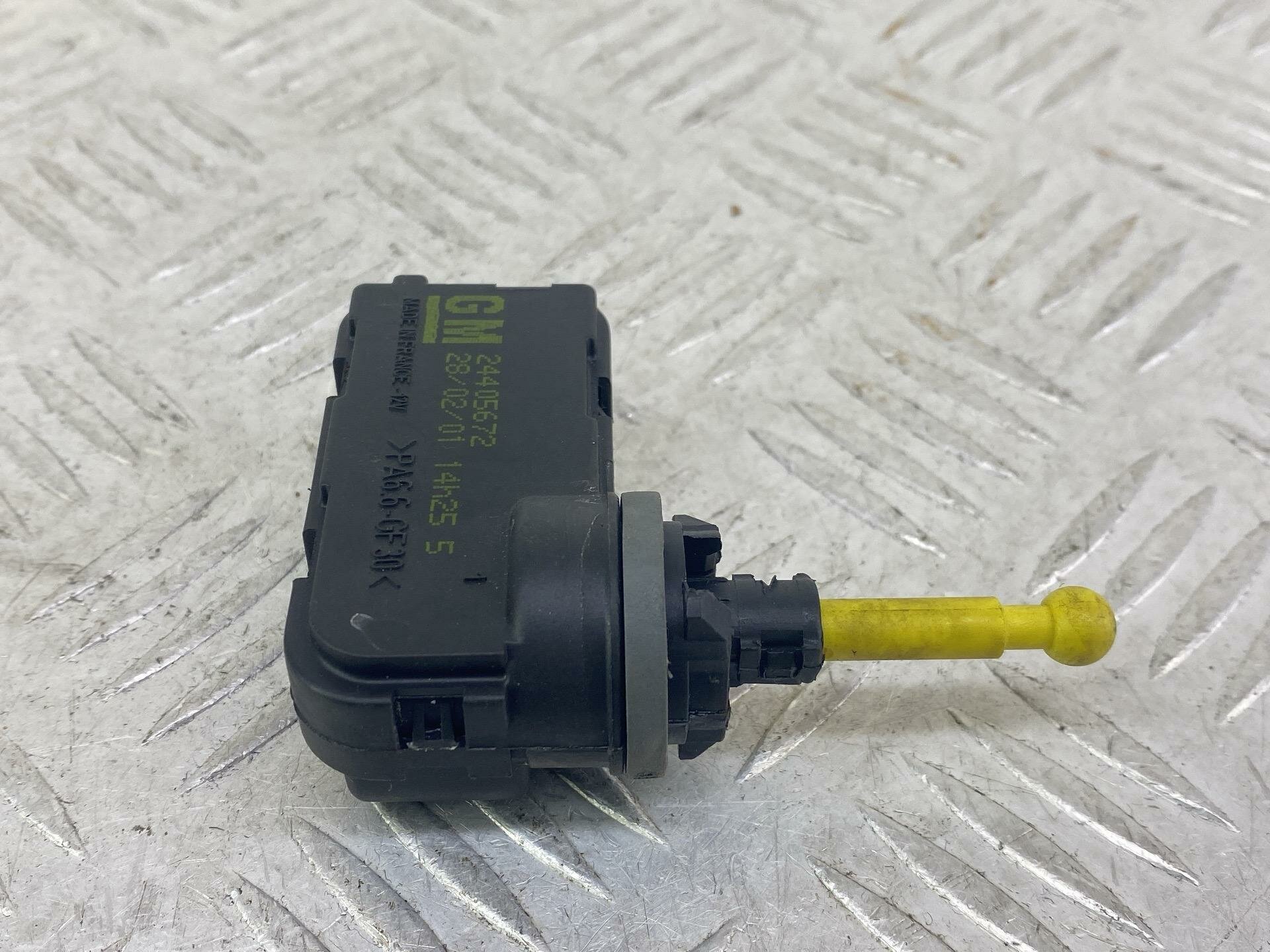 Корректор фар Opel Corsa C F08 2001 24405672