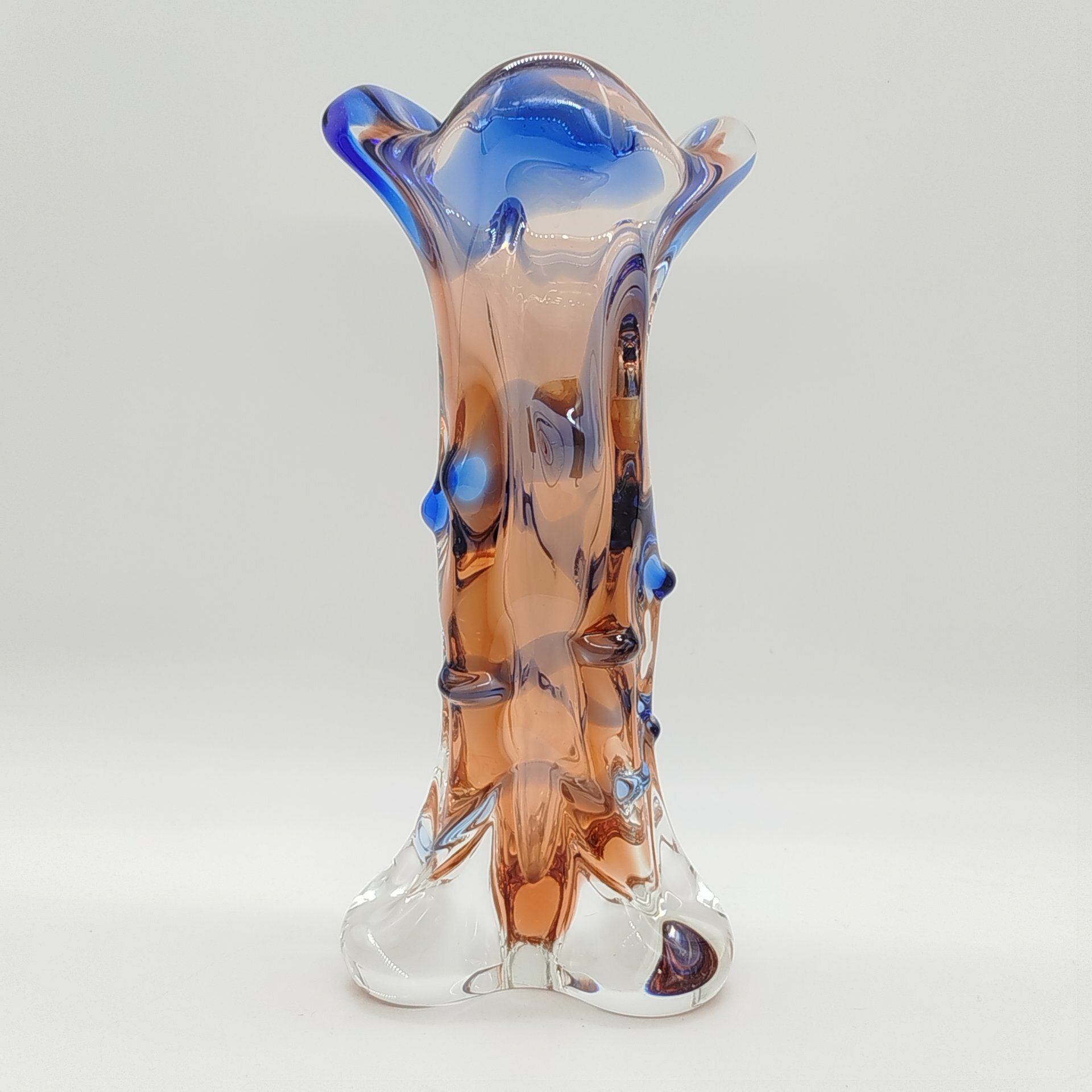 Ваза "Niagara", автор Karel Zemek, цветное стекло, Mstisov Glassworks (Стекольный завод в Мстишов)