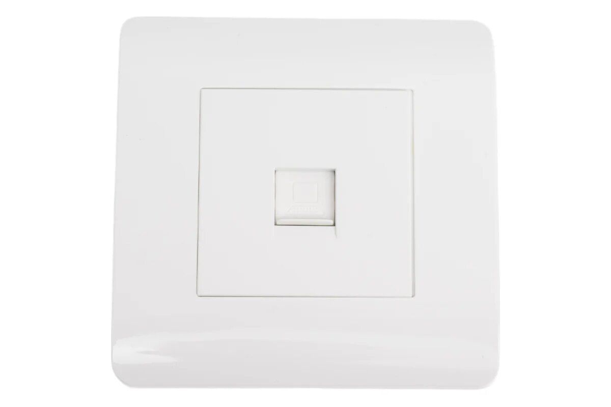 Розетка компьютерная одноместная CHINT NEW3-E RJ45 белый 431540