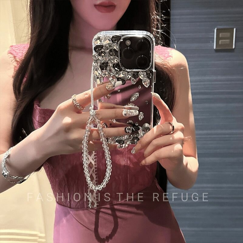 Чехол "Украшение", для iPhone 17 Pro Max, с зеркальным эффектом，Белая и серая насквозь просверленная браслет