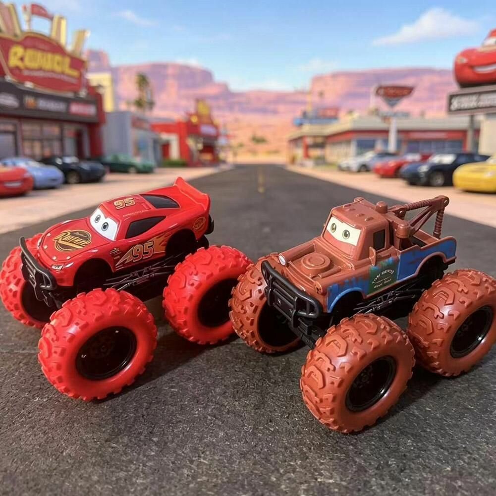 Игрушечная машинка — фото 1