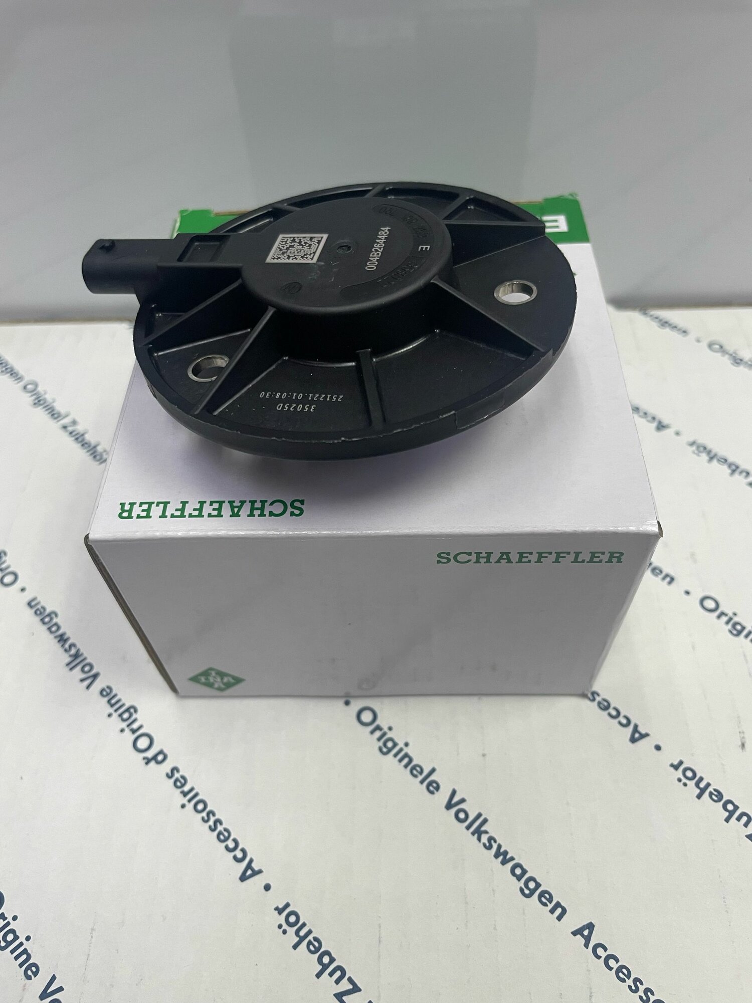 INA/LUK 427003410 Электромагнитный клапан фаз ГРМ для AUDI/SEAT/SKODA/VW