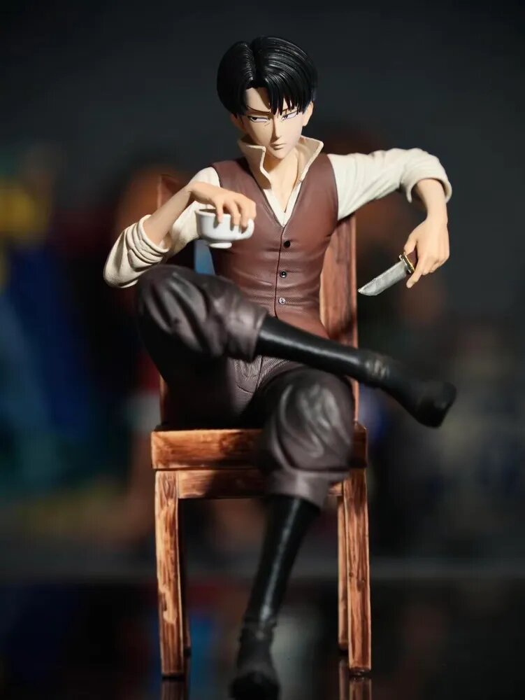 Аниме фигурка Атака титанов/Shingeki no kyojin, Levi Ackerman/ Леви Аккерман