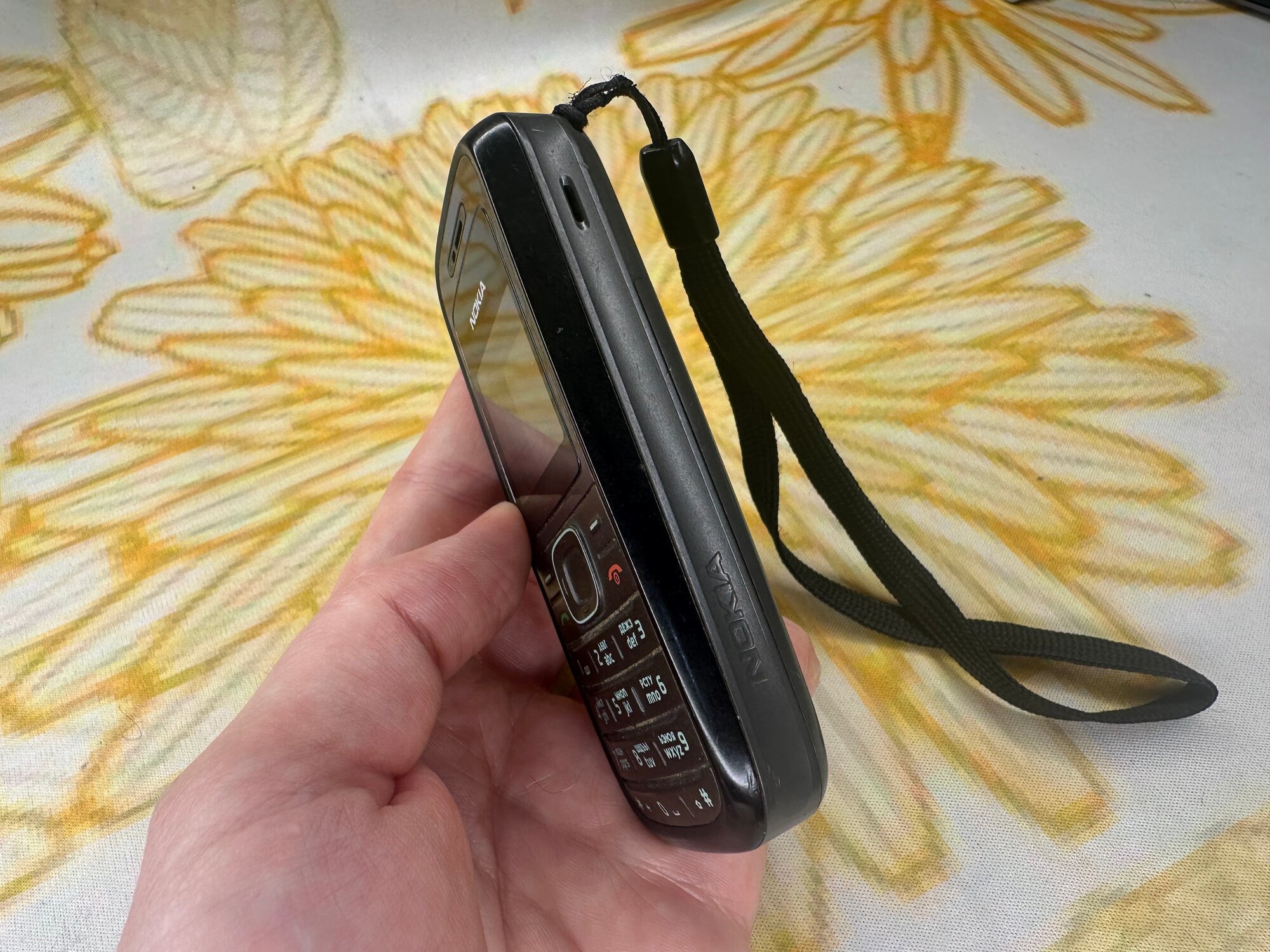 Nokia 1208 черный 1sim — фото 1