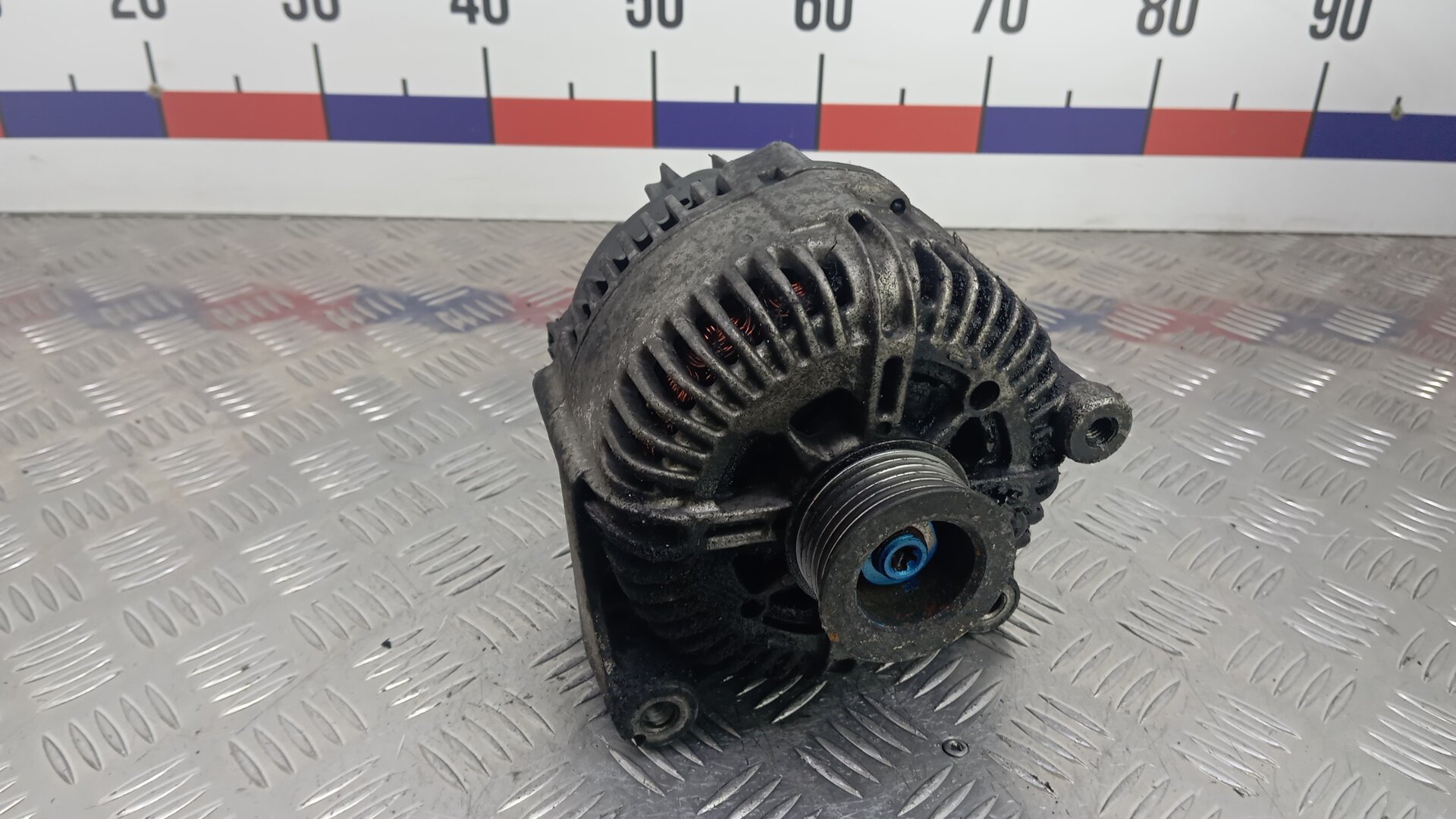 Генератор дизельный BMW 7 E65, Номер 7797521 AI01