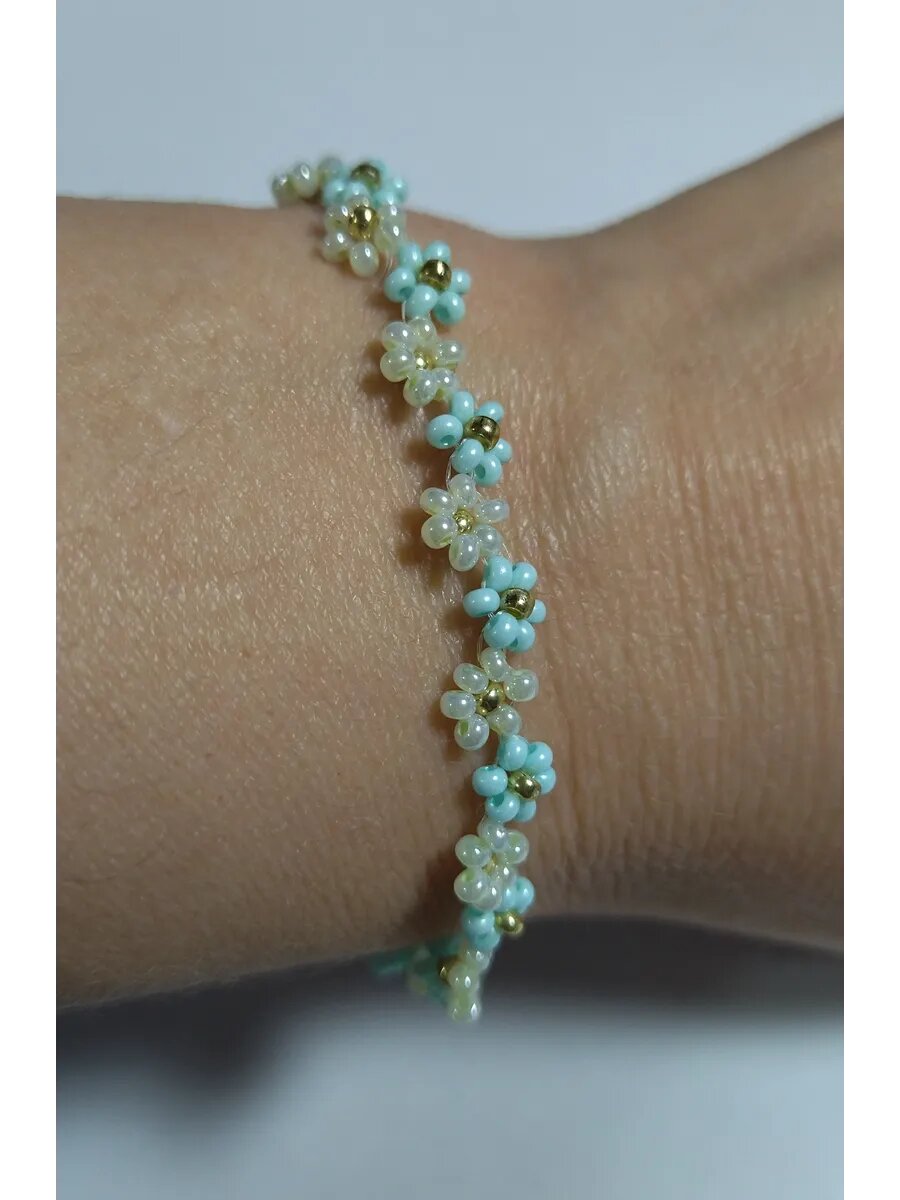 Браслет, бисер