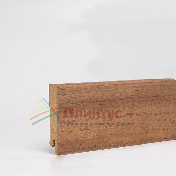 Плинтус DeArtio Best B202-21 Орех светлый (80x16x2050 мм) / Deartio*