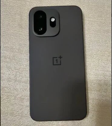 Смартфон OnePlus 15T, 12/256ГБ