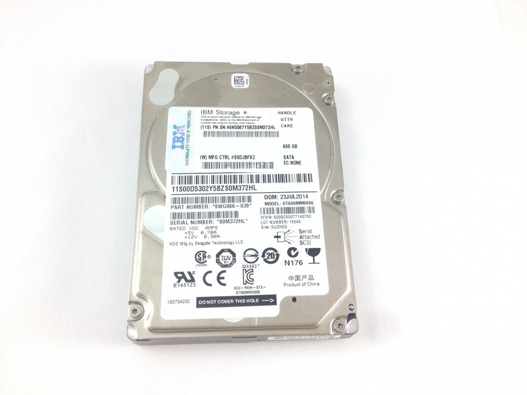 Жесткий диск IBM 00D5302 600Gb SAS 2,5" HDD