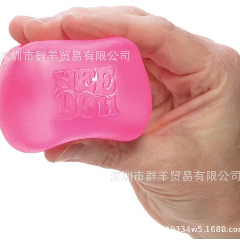 Сенсорная игрушка Needoh Nice Cube – антистрессовый кубик для снятия напряжения и выплеска эмоций.