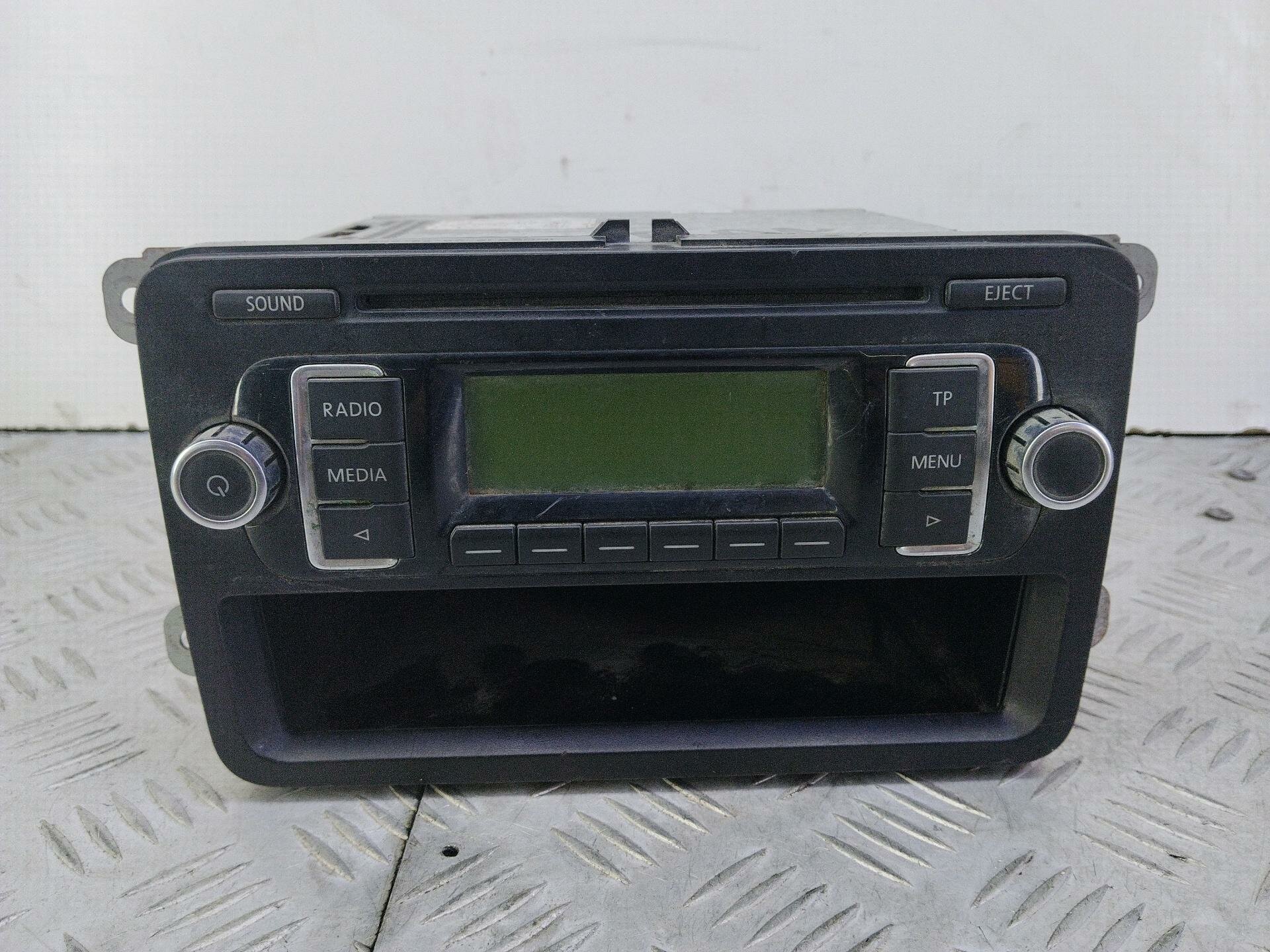 Магнитола Volkswagen Touran рест. (2006 - 2010) 1K0035156A
