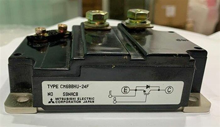 Модуль MITSUBISHI CM600HU-24F Power Module