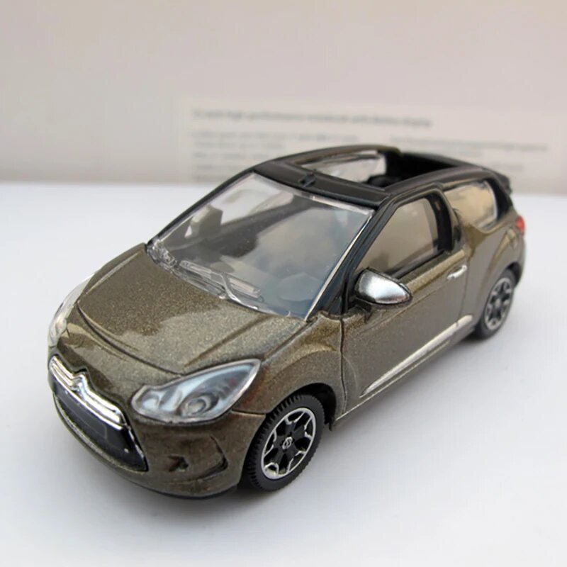 Welly Citroen DS, цвет A, 1/64