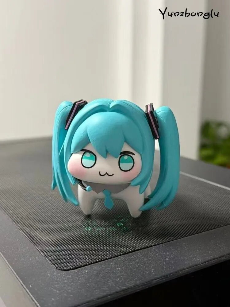 Yunzhonglu "Хацунэ Мику/Hatsune Miku", doro, Подарок