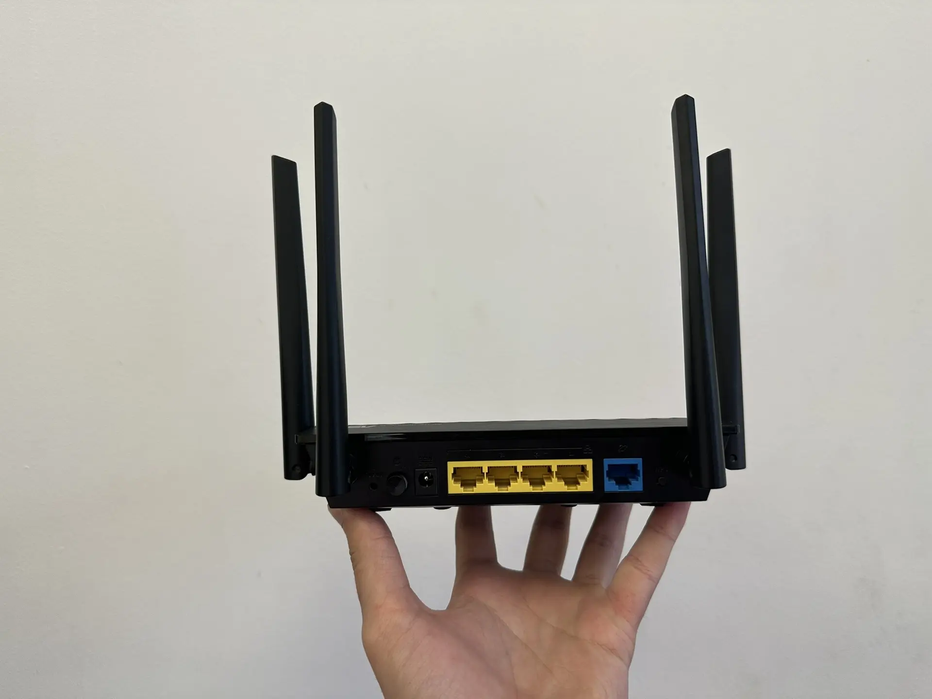 Роутер Asus RT-AC58U — фото 1