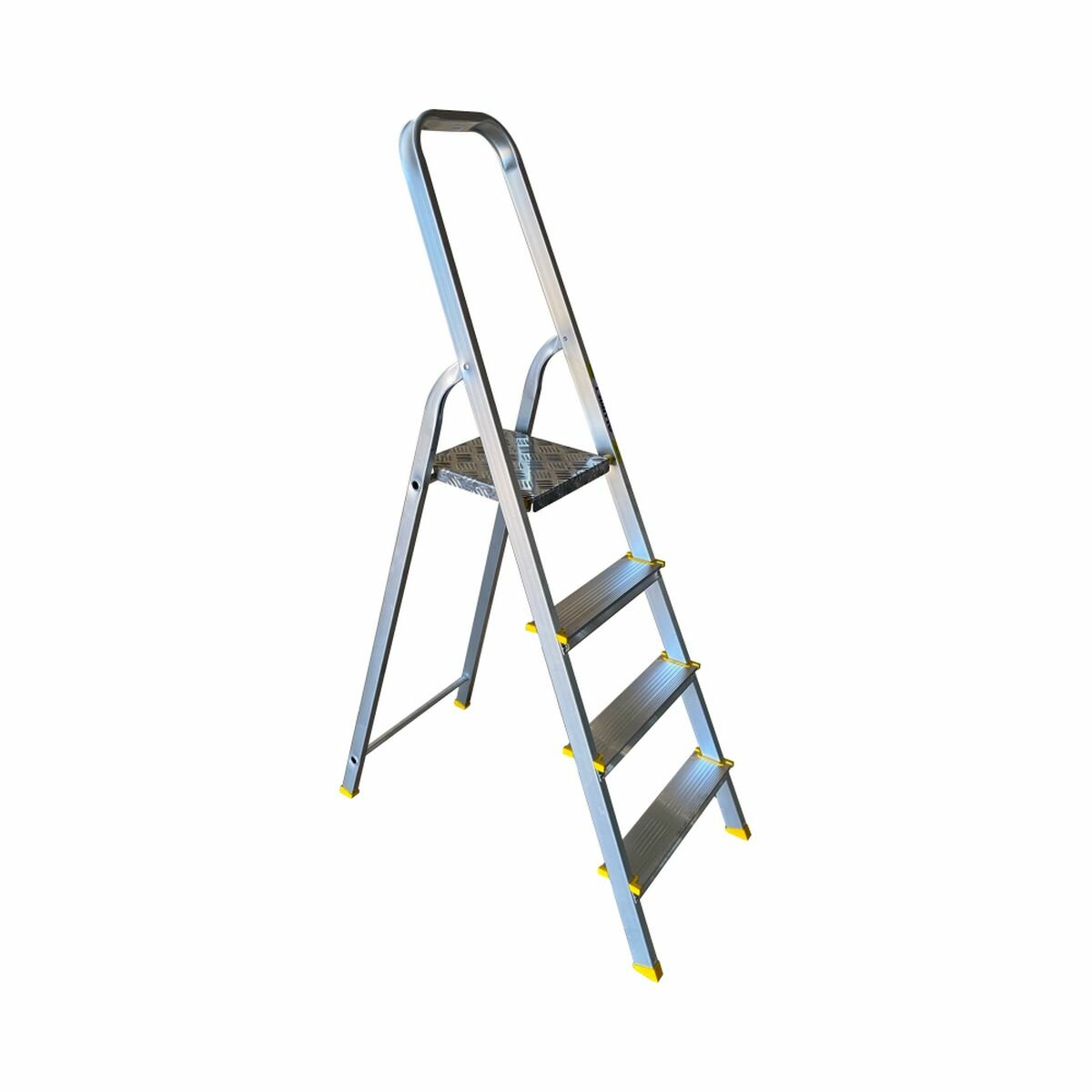 Стремянка С Анодированным Покрытием Alumet Серии Ара 4 Ступени, Рабочая Высота 2.81 М, Нагрузка 150 Кг.