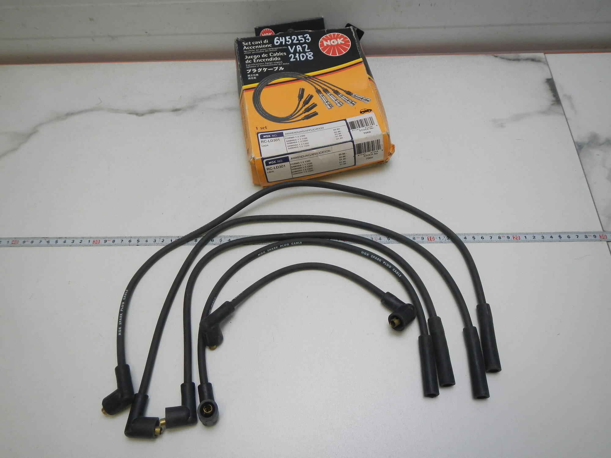 Б/У Провода высокого напряж. к-кт, ВАЗ (VAZ)-2108 ВАЗ 2108 NGK Новый. 645253 LADA арт. RCLD301