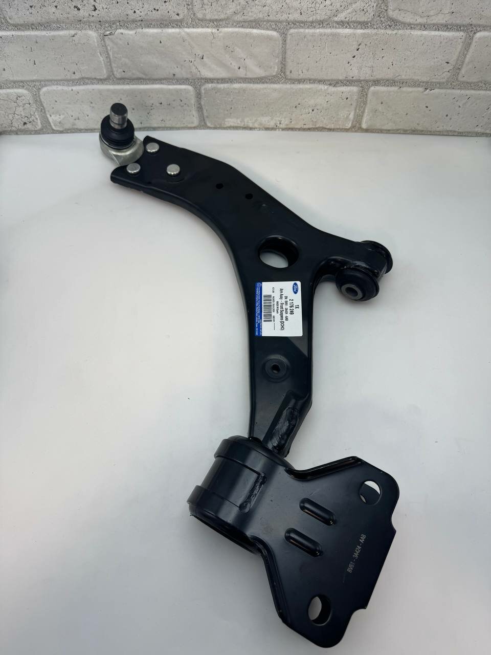 2176249 Оригинальный передний левый рычаг Ford Focus-III