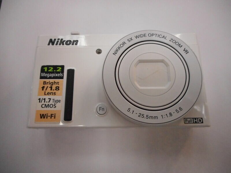 NIKON Фотоаппараты Nikon Coolpix P340 Ресейл