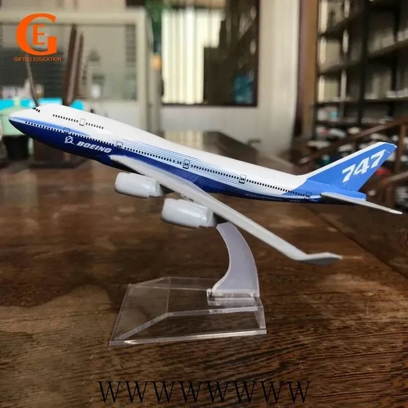 Металлическая Модель Самолета Боинг 747, B747