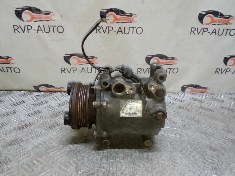 Компрессор кондиционера Mitsubishi Lancer 9