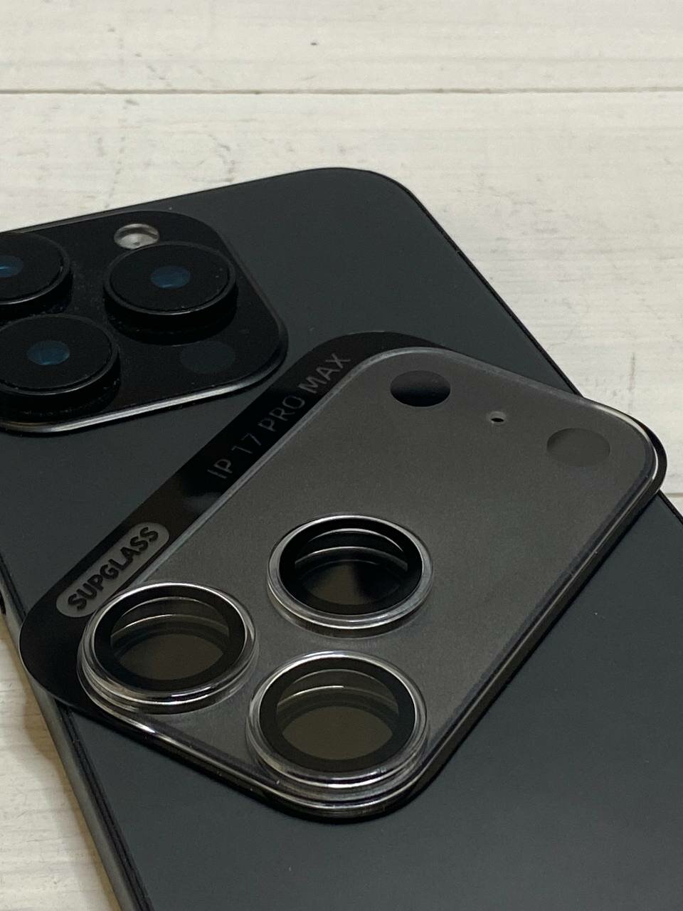 Защитное стекло на камеру iphone 17 pro max