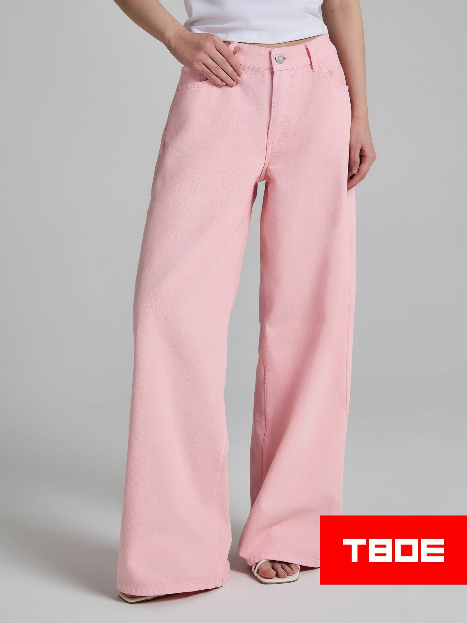 Джинсы широкие 