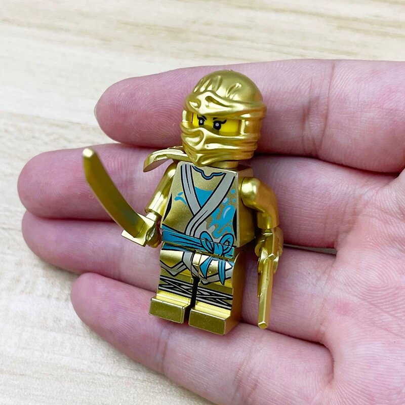 Золотая редакция Фигурка Ния 7-я модель, Сборные блоки Ninjago Образовательная игрушка для мальчиков 5-10 лет