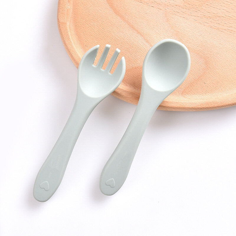 Набор из силиконовой ложки и вилки для малышей в цвете Серо-зеленый, пищевой силикон, легко моется, для обучения