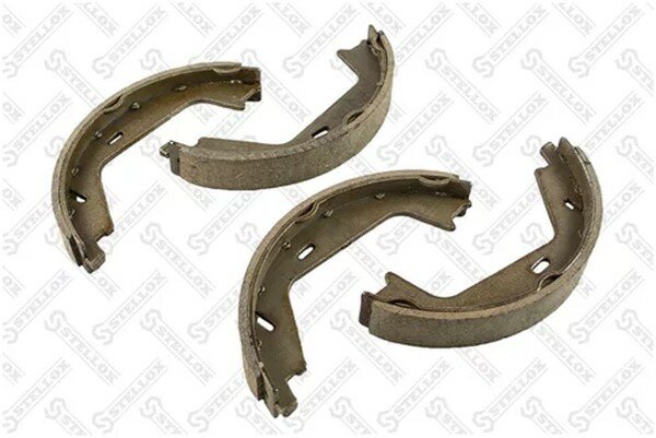 Колодки тормозные барабанные задние STELLOX 000 442-SX Volvo S60, S80, XC90 2.4, 2.5T 98>