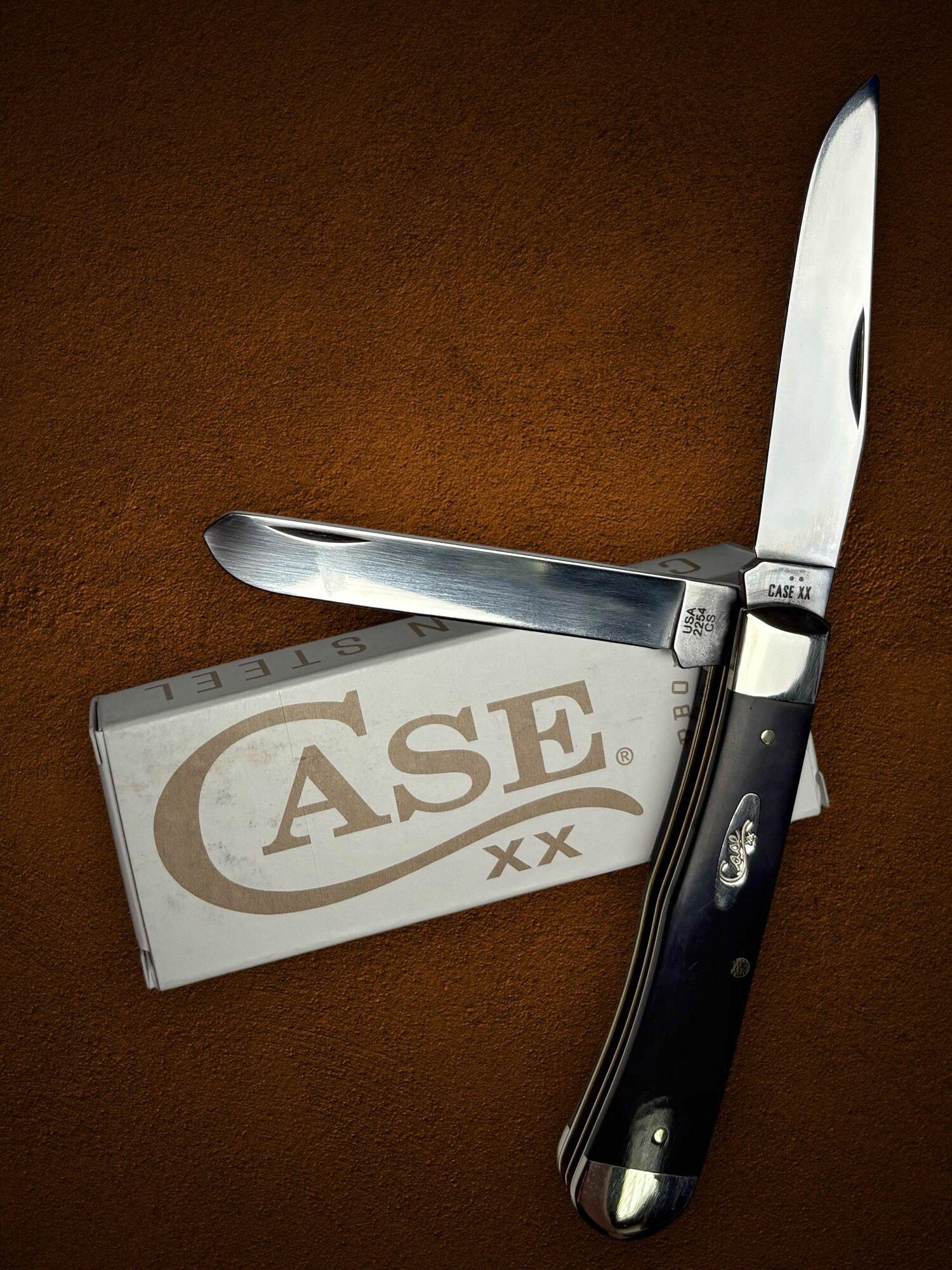 Складной нож Case XX Black Synthetic Smooth Trapper, 06780