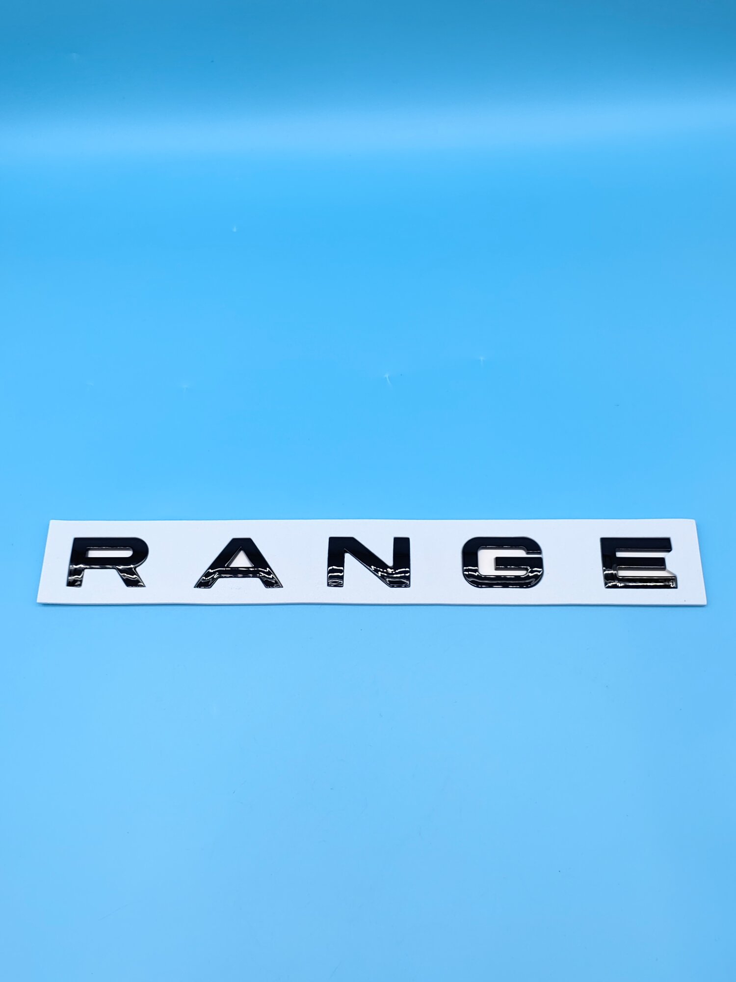 LAND ROVER Надпись RANGE Land Rover Range Rover LR104325