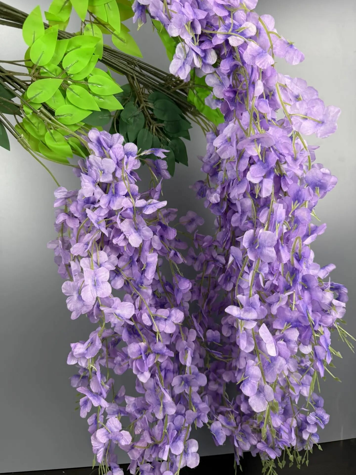 Глициния 12 веток искусственная пышная лиана для украшения декора сада арок кафе фиолетовая